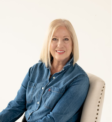 Hustle Award Spotlight - International Women’s Baseball Center